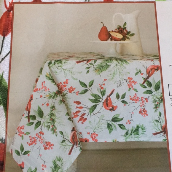Kitchen | Hollyberry Cardinal Holiday Table Cloth Nwt 52x7 | Poshmark